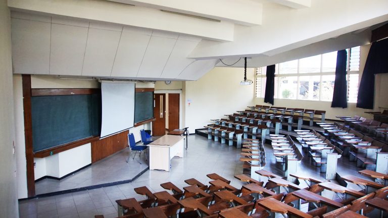 Ruang Kelas TVST - Direktorat Sarana dan Prasarana ITB