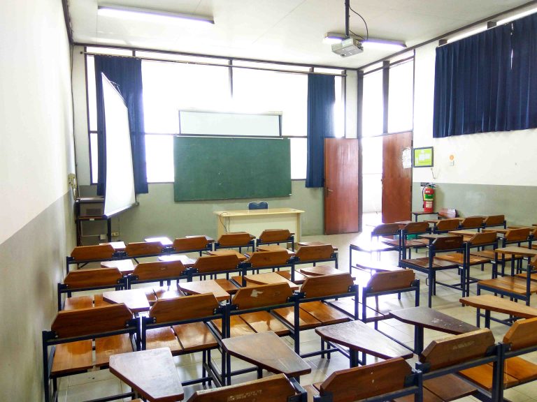 Ruang Kelas GKU Timur - Direktorat Sarana dan Prasarana ITB